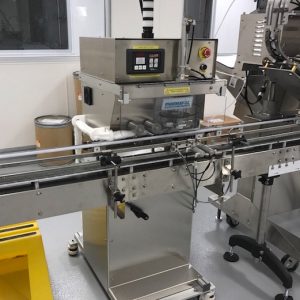 Cotton Inserters Automatically Fill Bottles with CottonDeitz